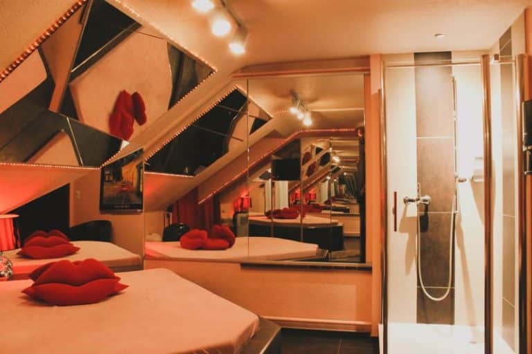 Villa 166 Sex Zürich - Escort Girls & Sex Club Zürich City